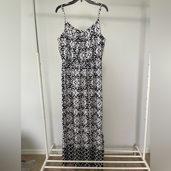 AB Studio | Dresses | Ab Studio Blouson White And Black Print Maxi ...